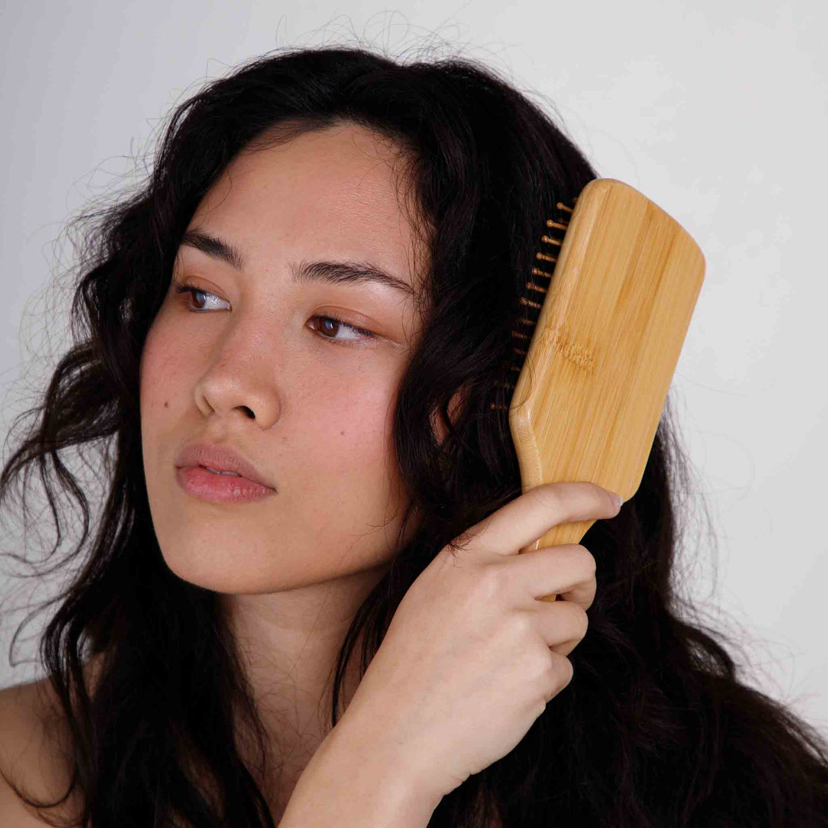Bamboo Hairbrush: Sustainable | Detangles Without Breakage | Ergonomic